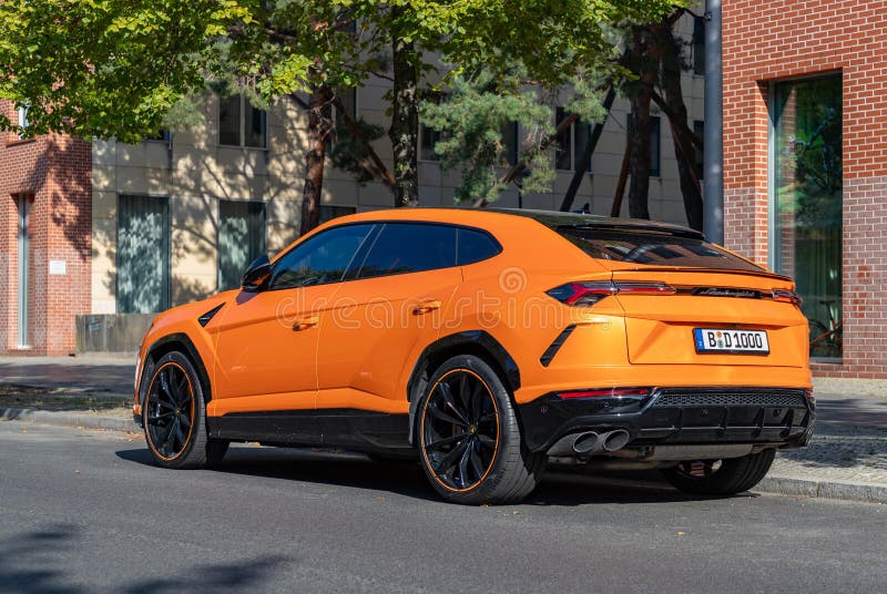 Lamborghini Urus editorial photography. Image of mobility - 301210677