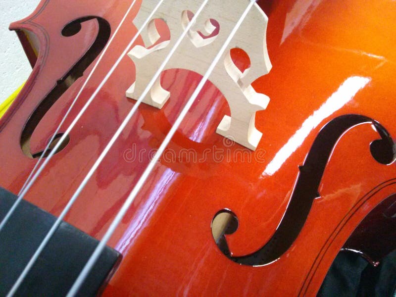 Laminated 4/4 Full Size Cello Stock Image - Image of full, brown: 55046341