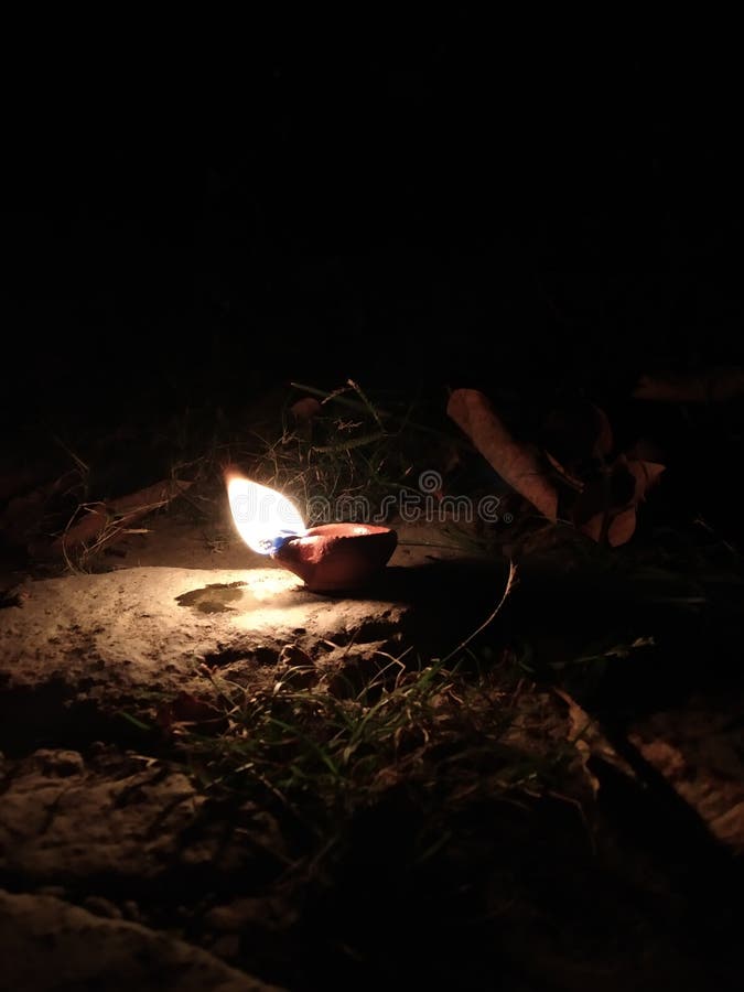 Lamp burning picture stock photo. Image of dark, sparkler - 201899516