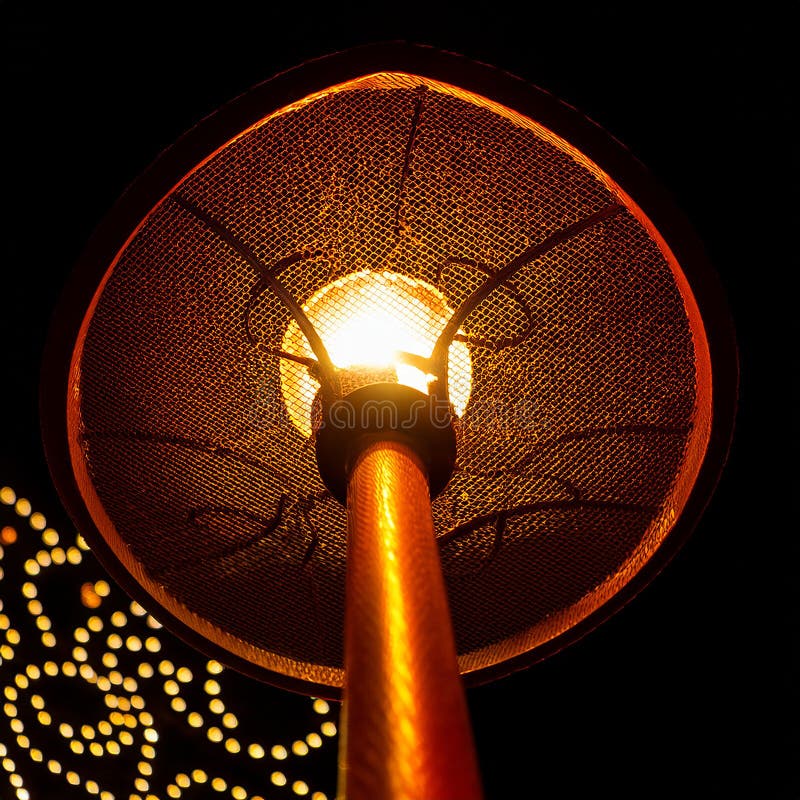 Lamp-Post. Lamp Post Lit at Night Stock Illustration - Illustration of ...