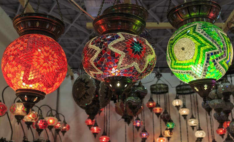 Lampade turche fotografia stock. Immagine di pittura - 44880574