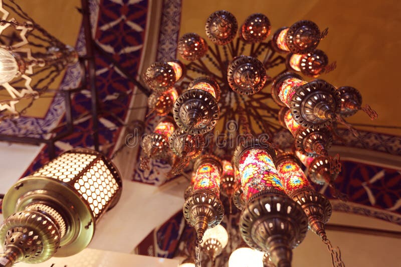Lampade Turche Tradizionali Fotografia Stock - Immagine di asiatico ...