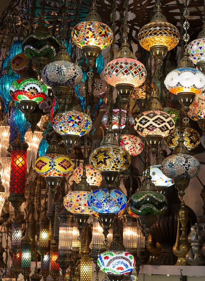 Lampade Turche Tradizionali Fotografia Stock - Immagine di ...