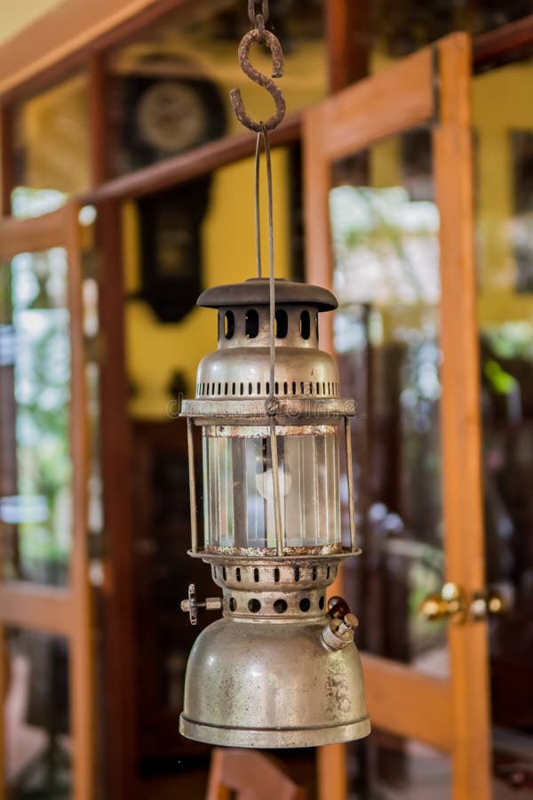 Lamplight stockfoto. Bild von laterne, dekoration, lampenlicht - 55066728