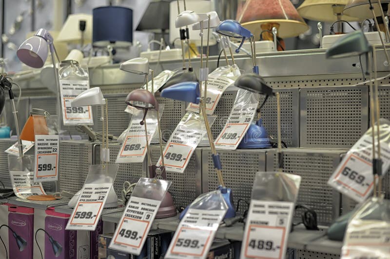 Lamps in the store editorial photo. Image of industrial - 39642411