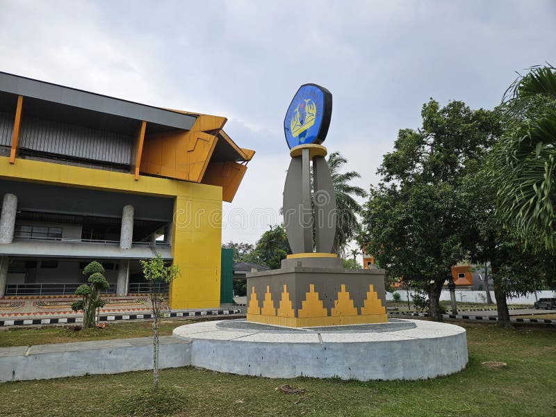 Lampung University Building Editorial Image - Image of bandar, life ...