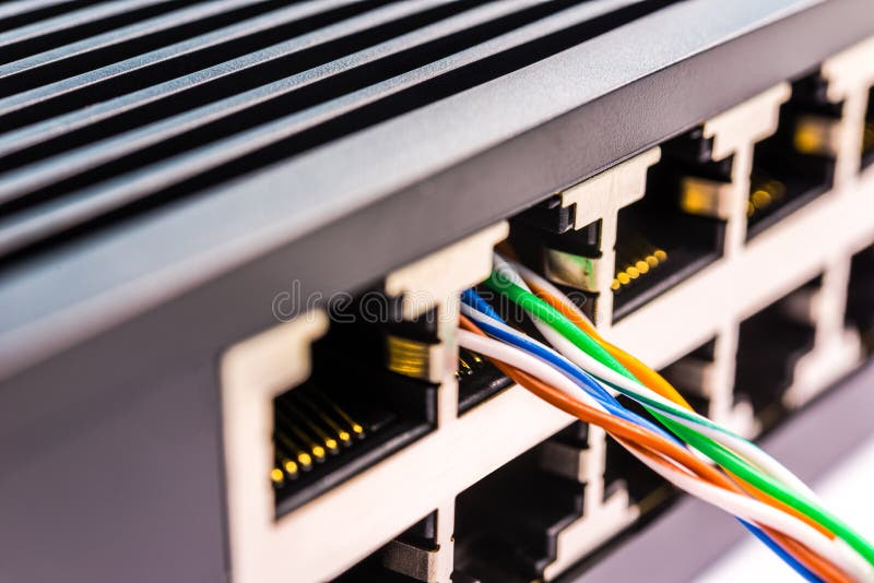 Lan verbinding stock foto. Afbeelding bestaande uit modem - 33678878