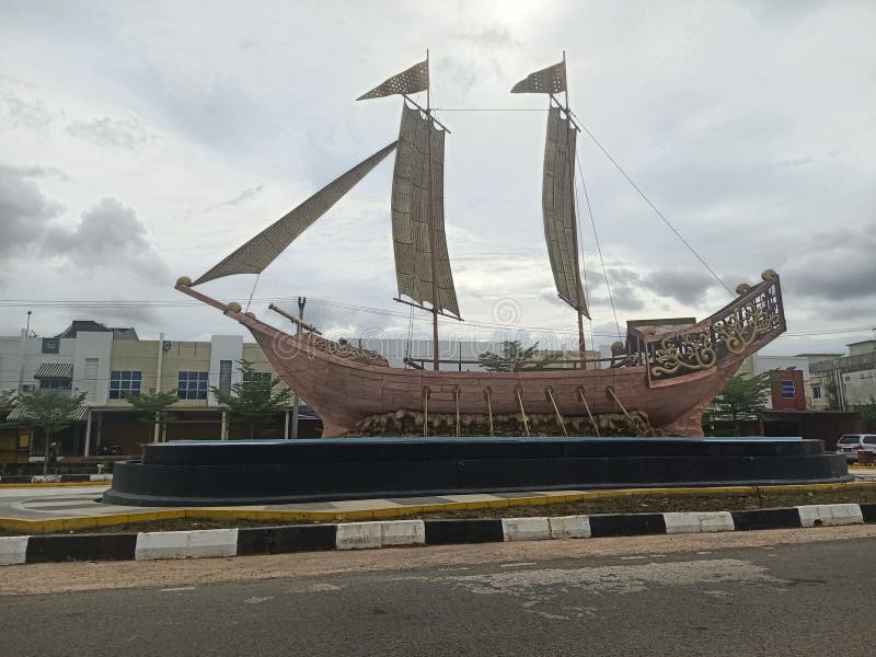 The Lancang Kuning Ship editorial stock photo. Image of sailing - 264670518