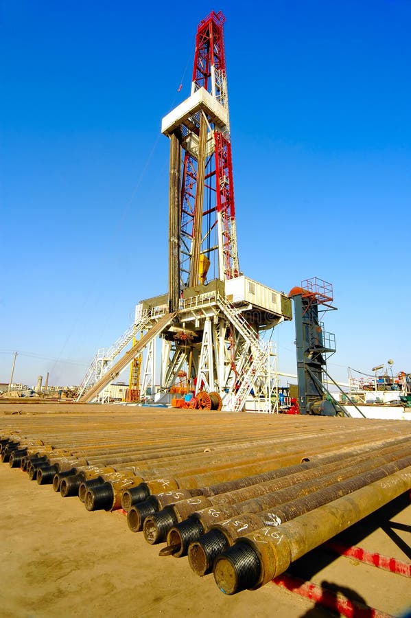 Land drilling rig stock photo. Image of petroleum, bore - 6508252
