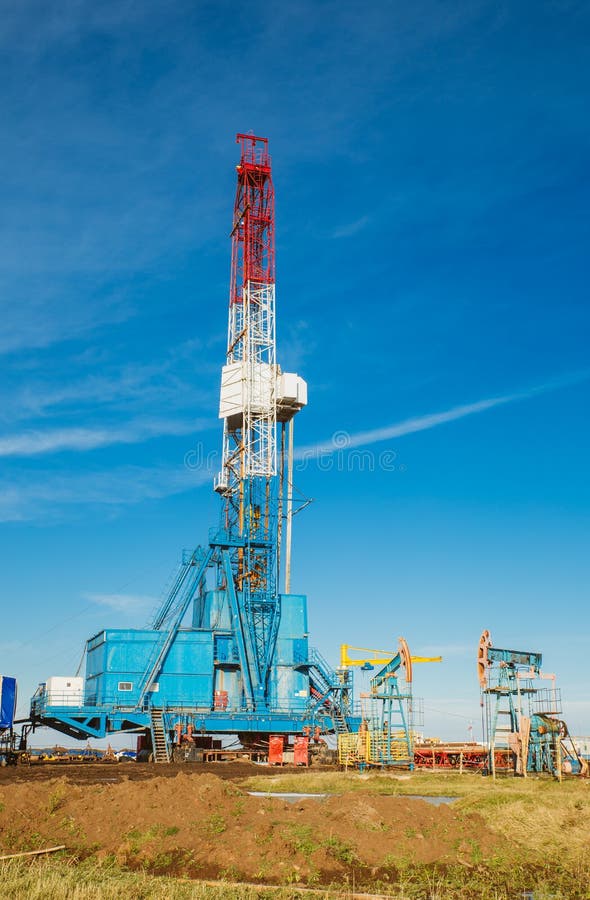 Land drilling rig stock image. Image of fuel, petroleum - 75901235