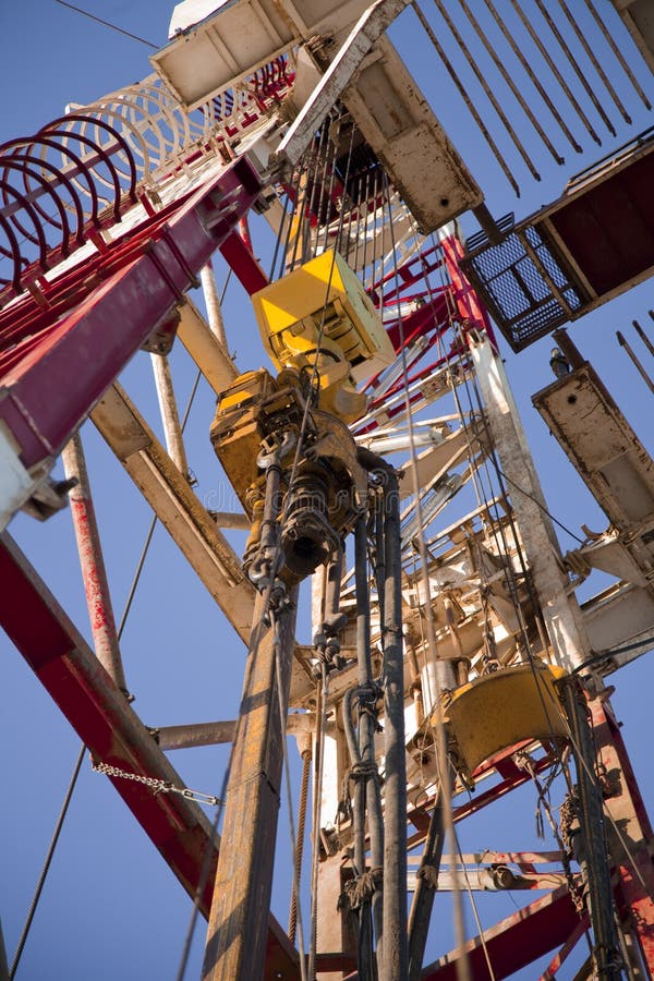 Land drilling rig stock image. Image of heavy, power - 69637431