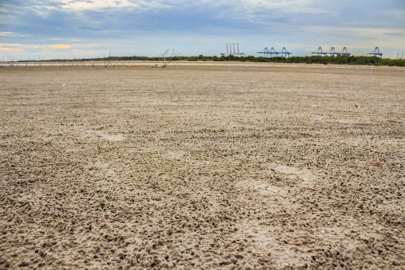 Land with Dry and Cracked Ground. Desert Stock Image - Image of horizon ...