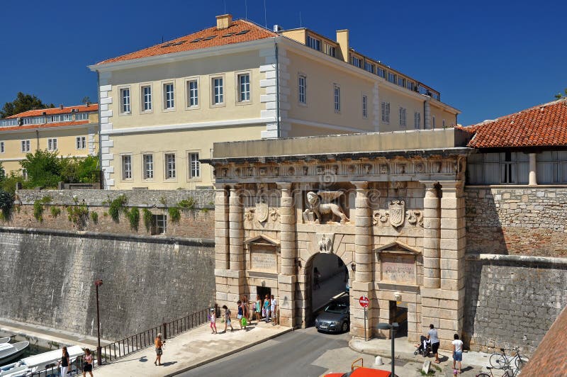 The Land Gate to Zadar editorial stock photo. Image of gate - 17783613