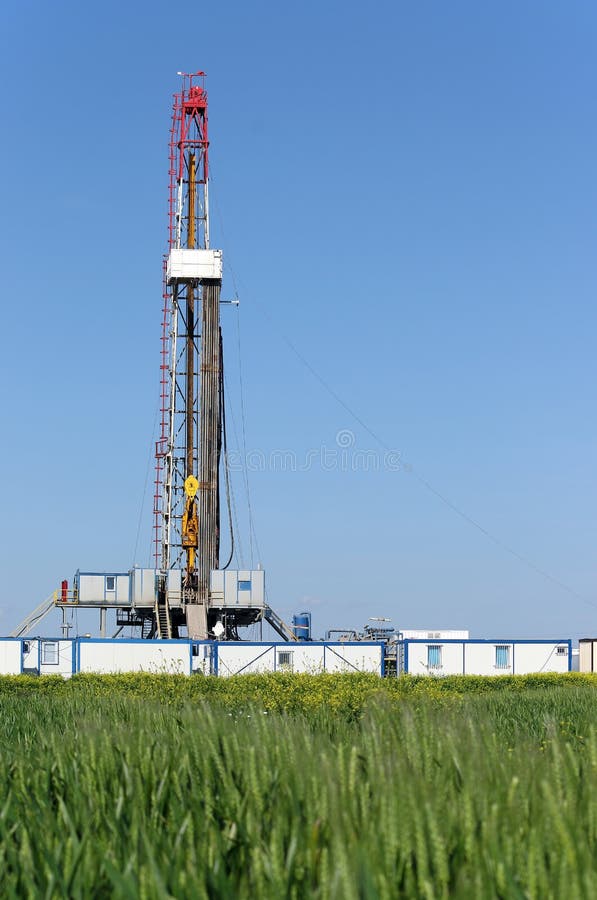 Oil Drilling Rig with Top Drive System Stock Photo - Image of oilfield ...