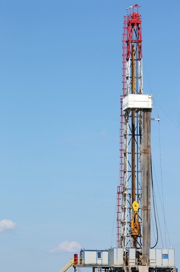 Land oil drilling rig stock image. Image of industrial - 50592607
