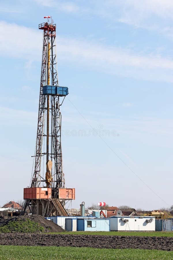 Land Oil Drilling Rig Tubing Stock Photos - Free & Royalty-Free Stock ...