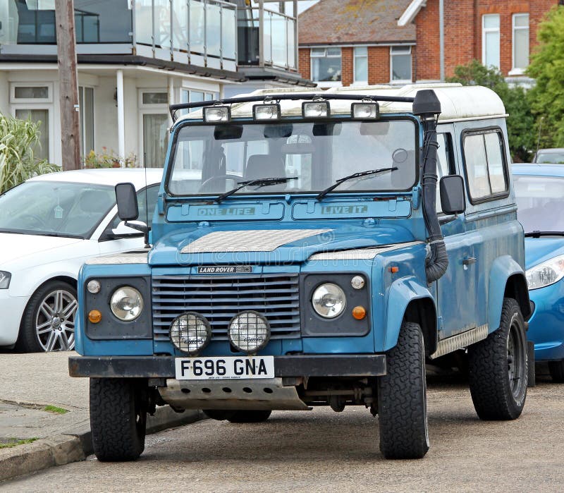 Jipe Do Defensor De Land Rover Imagem de Stock Editorial - Imagem de ...