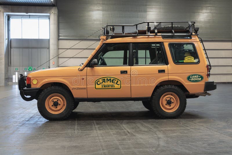 Land Rover Discovery (First Generation), Camel Trophy Editorial ...