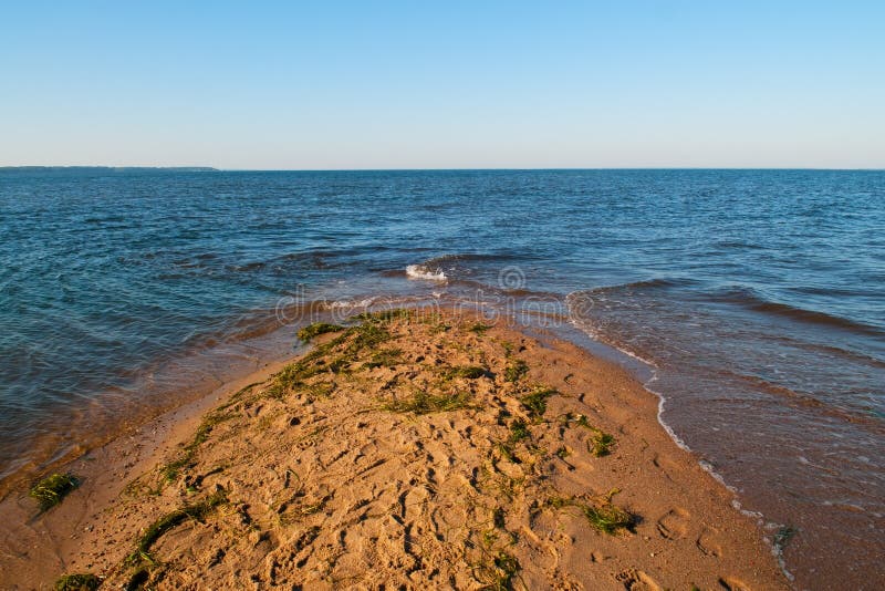 Land und Meer stockfoto. Bild von sand, nave, überschwemmung - 12637508
