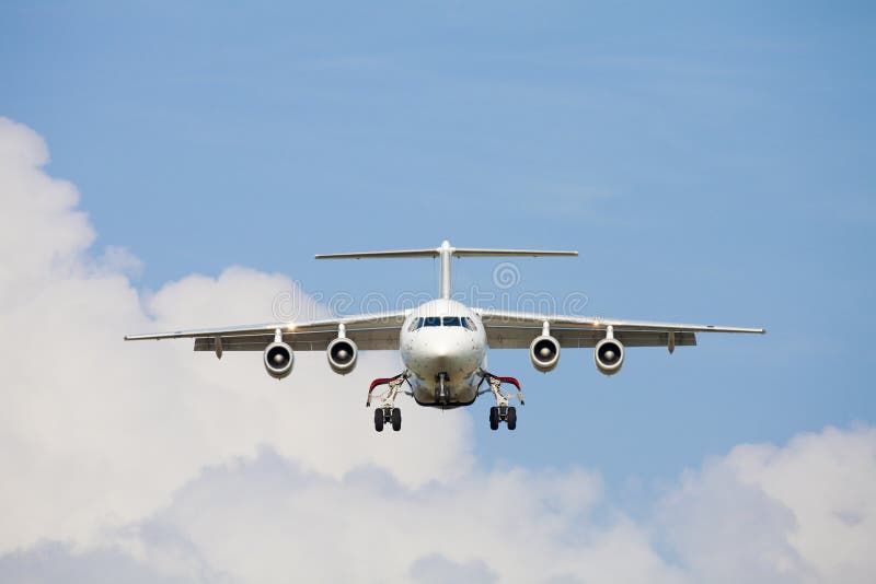Landend vliegtuig stock afbeelding. Image of vlieg, lichten - 10255173