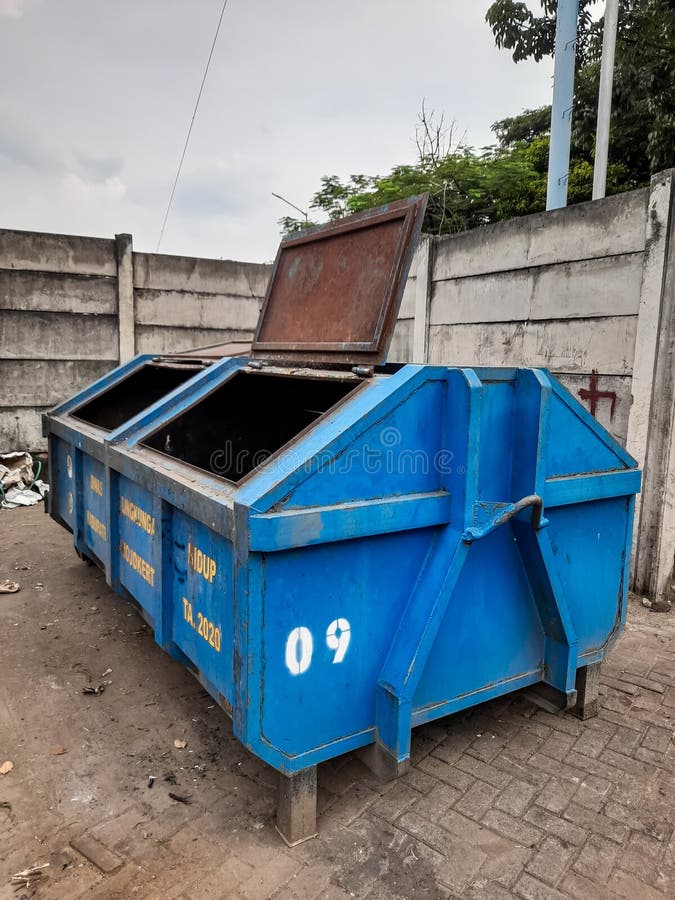 Landfill Tank is Blue. Mojokerto, East Java, Indonesia Editorial Stock ...