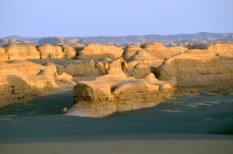Landforms Yadan стоковое фото. изображение насчитывающей эолийском ...