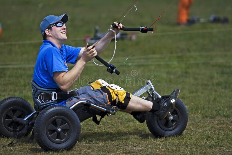 Landkiting editorial photography. Image of kiting, action - 12449757