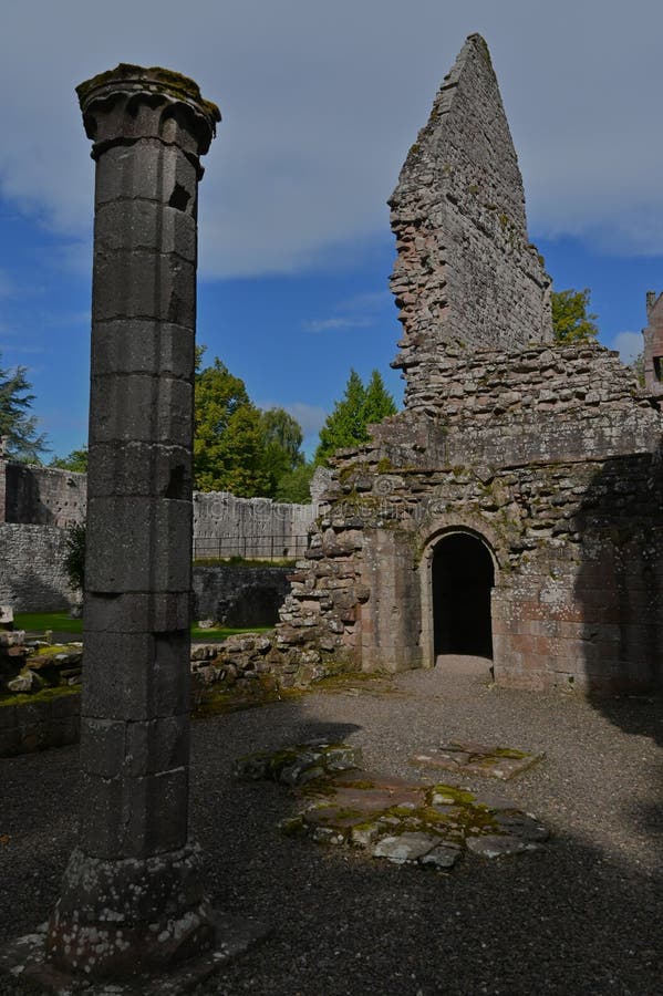 Landmarks of Scotland - Dryburgh Abbey Stock Image - Image of scottish ...