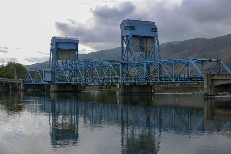 Lewiston - Clarkston Blue Bridge Against Vibrant Twilight Sky. Idaho ...