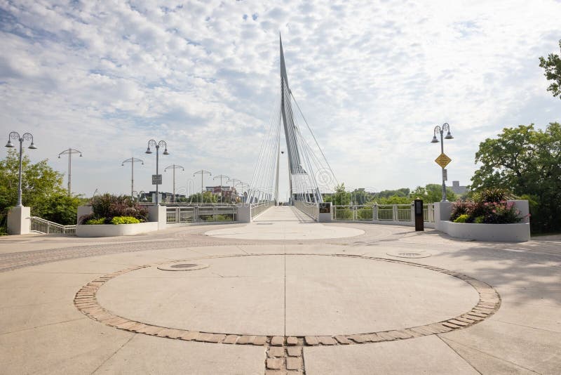 Landscape of the Esplanade Riel Bridge in Winnipeg, Manitoba Editorial ...