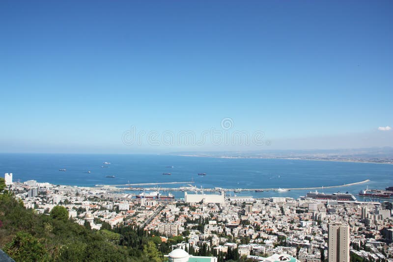 Landscape of Haifa editorial stock image. Image of building - 60394439
