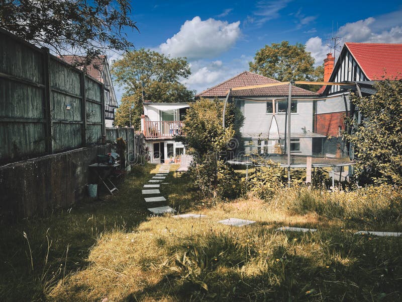 House Garden stock photo. Image of house, nature, landscape - 220622128