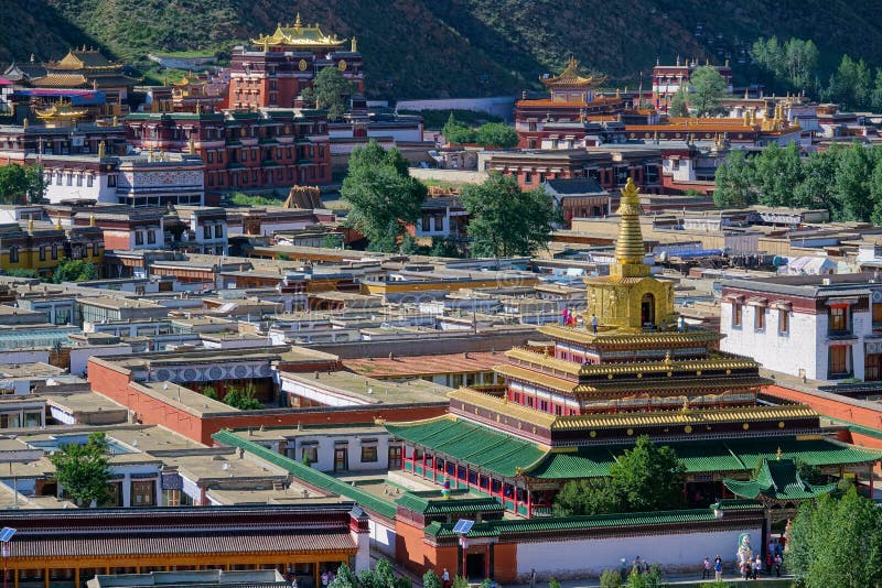 Labrang Lamasery editorial stock photo. Image of landscape - 123347358