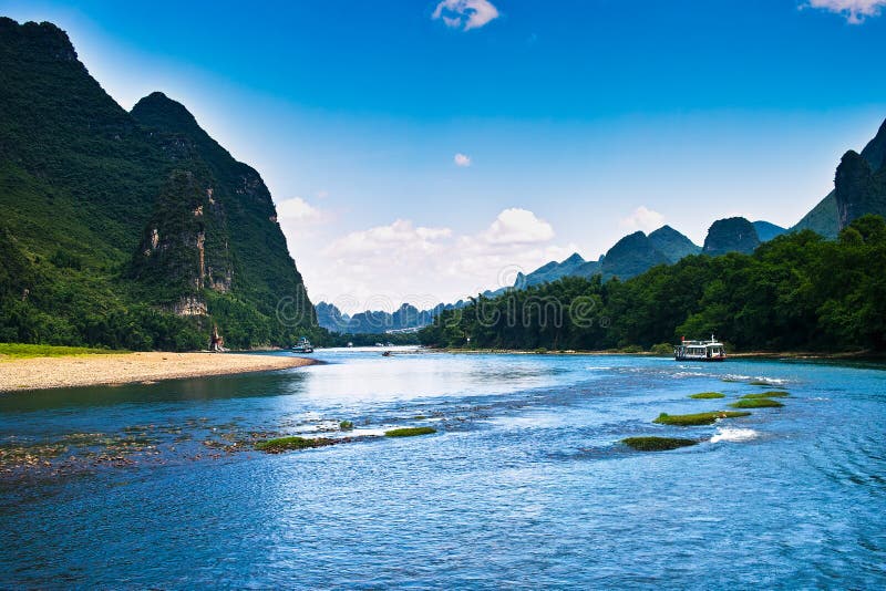 Li Jiang River and Its Mountains Stock Photo - Image of holiday ...