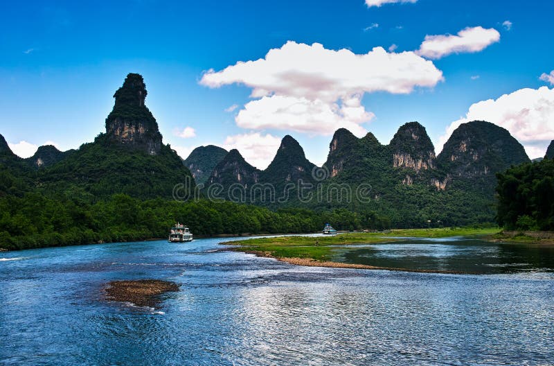 Vegetation Along the Li River in Southern China Stock Image - Image of ...