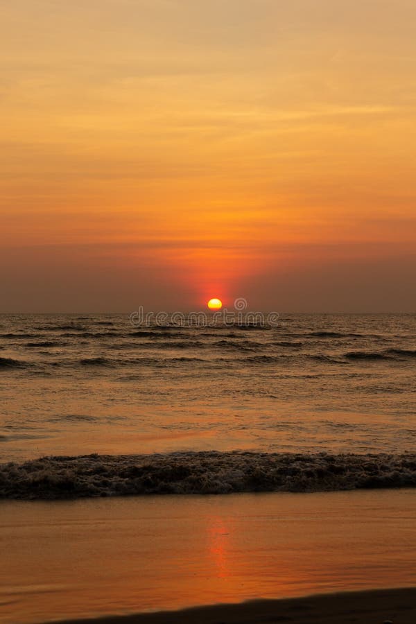 Landscape Magnificent Sunset on the Ocean Stock Image - Image of orange ...