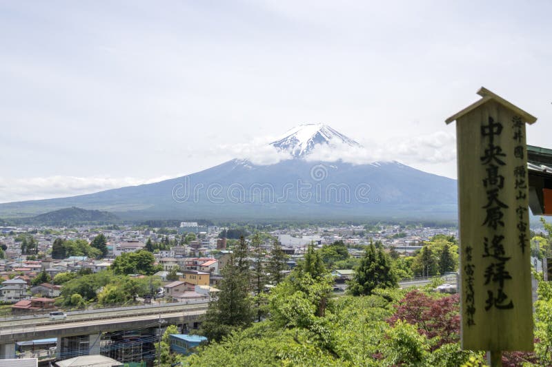 Landscape of Mount Fuji and Shimoyoshida in Japan Editorial Stock Image ...