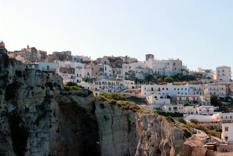 Landscape in Puglia stock image. Image of summer, sunny - 39981525