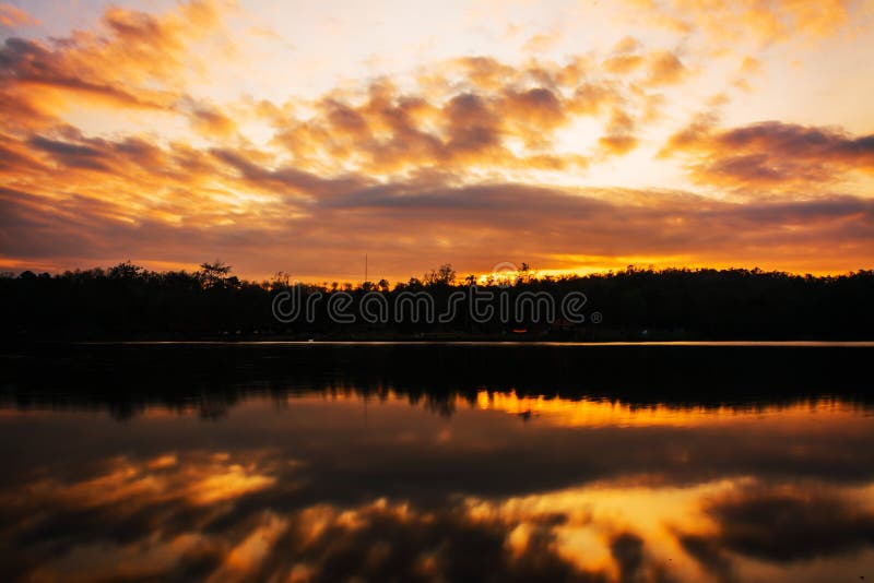 Landscape of Sky and Reflection of Water Stock Photo - Image of ocean ...