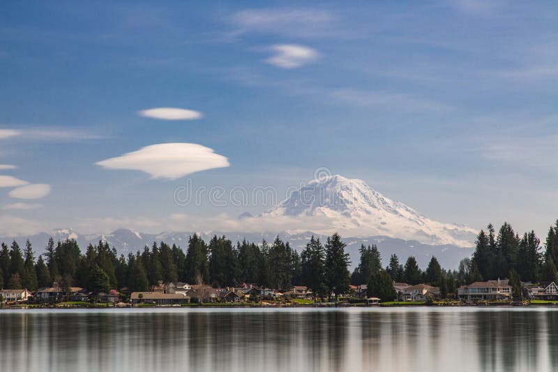 Landscapes of Lake Tapps Park in Spring Stock Photo - Image of area ...