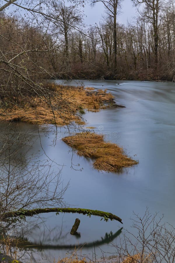 The Landscapes of Skokomish River with Long Exposure Shutter in Winter ...