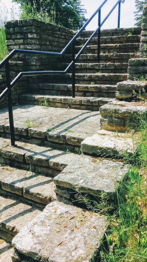 Rustic Stone Staircase editorial stock image. Image of ohio - 119170904