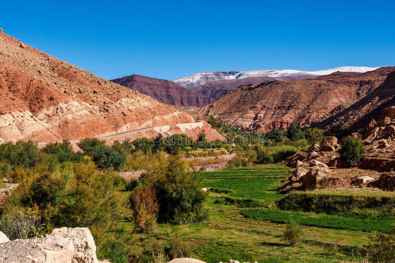 Landschaft Der Atlas-Berge in Marokko, Afrika Stockfoto - Bild von ...
