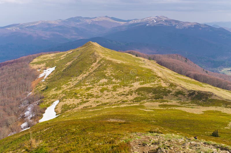 Bieszczady-Gebirgslandschaft, Polen Stockfoto - Bild von umgebung ...