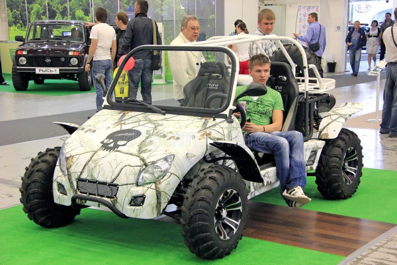 Lantana Route a 580i Cabriolet-buggy Editorial Image - Image of buggy ...