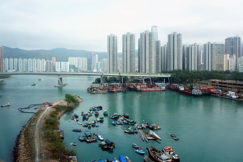 Lantau bridge editorial stock image. Image of kowloon - 24066429