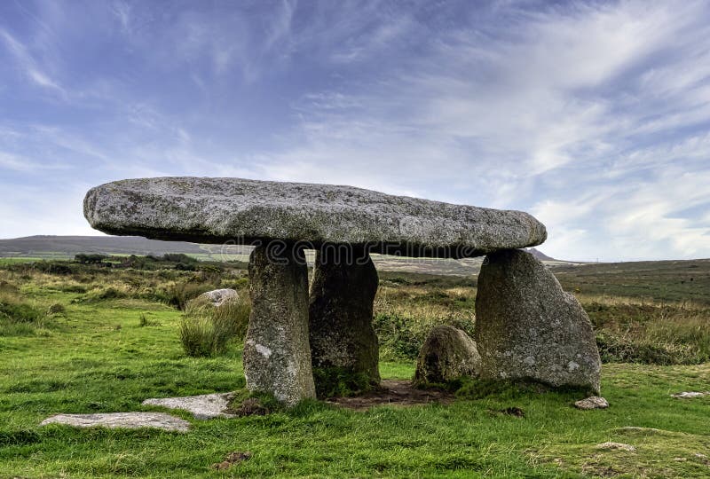 Lanyon Quoit - Dolmen in Cornwall, England, UK Stock Image - Image of ...