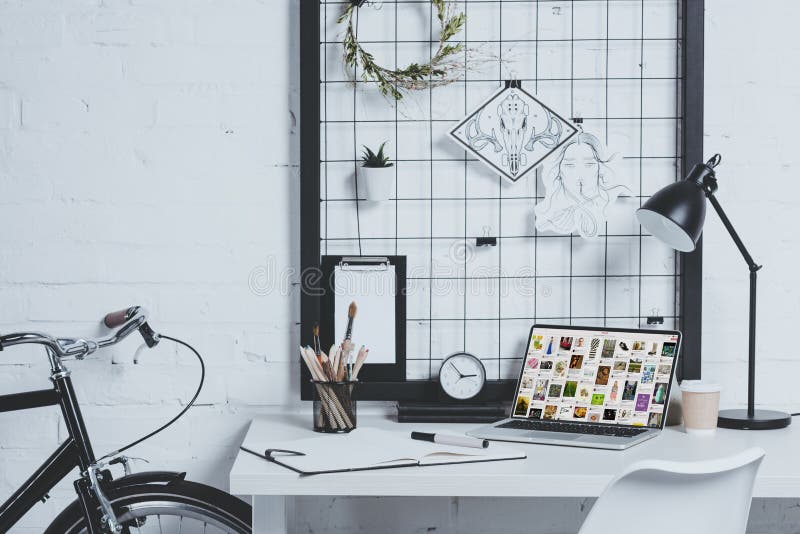 Laptop with Loaded Pinterest Page on Table Editorial Photography ...