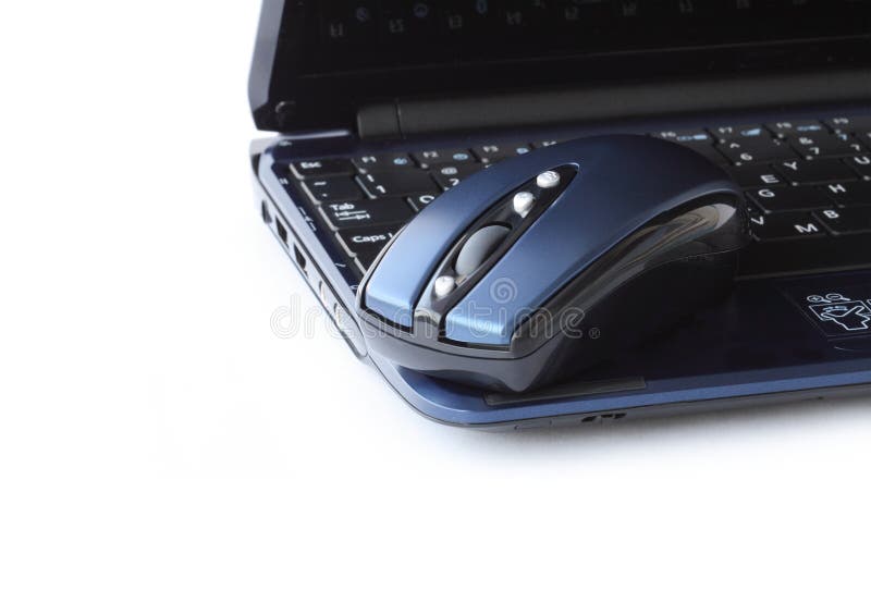 Laptop-und Computer-Maus stockbild. Bild von konzepte - 10958769