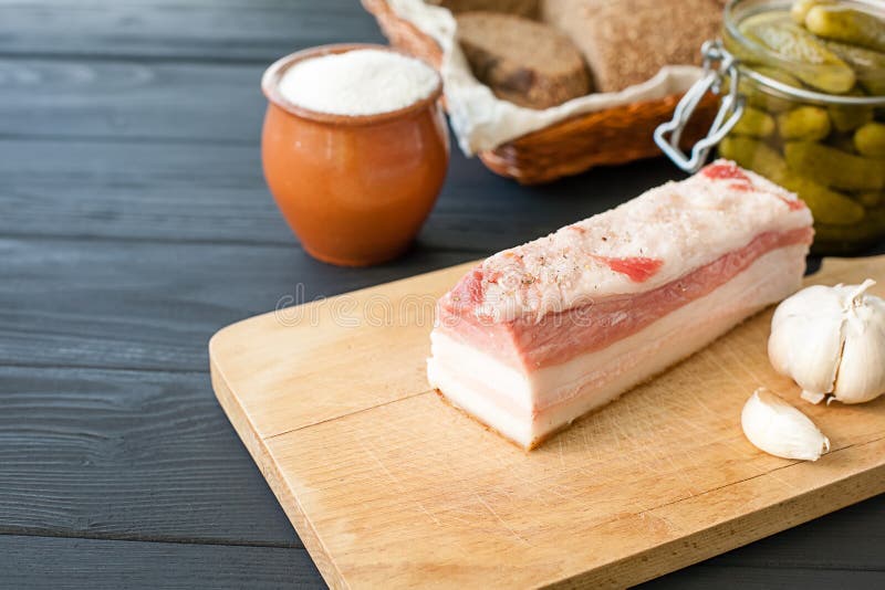 Lardo Salato E Speziato, Cucina Ucraina Immagine Stock - Immagine di ...